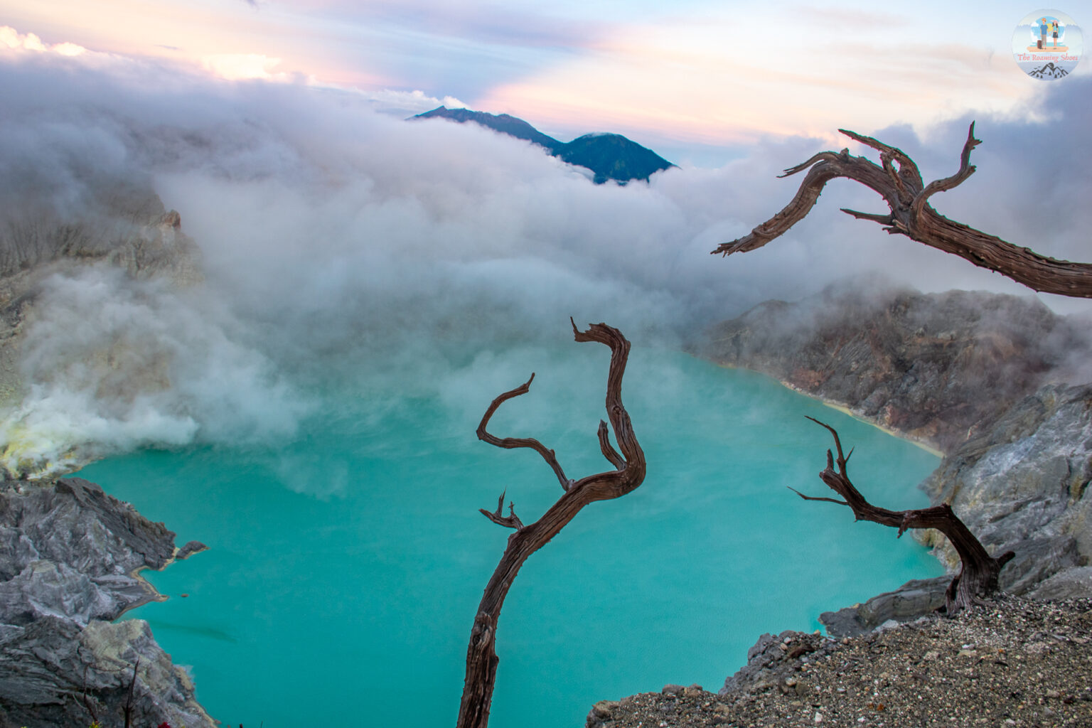 Hiking to Ijen Crater in Java - An Unforgettable Adventure